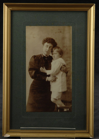 Henrietta Jenny Fraser, Mrs Walter Ralph Bankes (1871-1953) with her ...