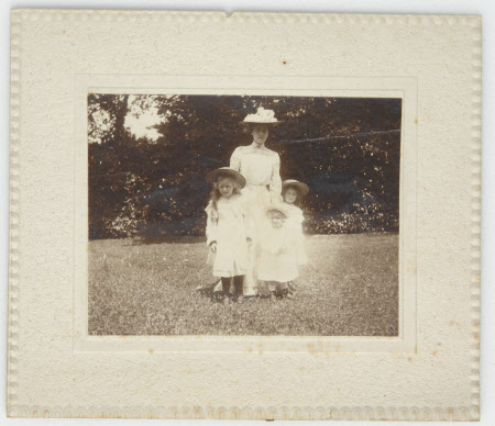 Henrietta Jenny Fraser, Mrs Walter Ralph Bankes (1871-1953) with her ...
