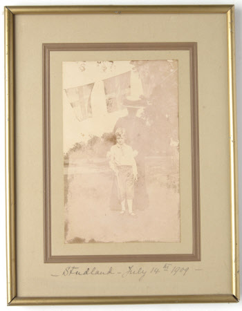 Henrietta Jenny Fraser, Mrs Walter Ralph Bankes (1871-1953) with her ...