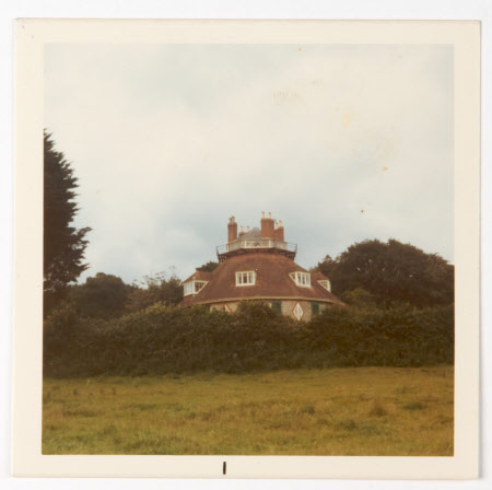 View of A La Ronde, Devon, surrounded by high hedge. No cupola. 1313536 ...
