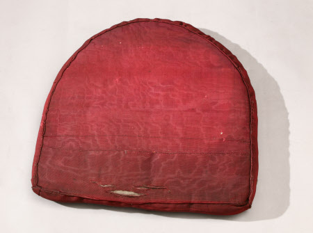 Squab 933187 | National Trust Collections