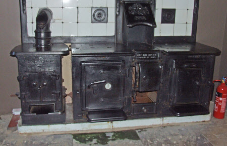 Range 355117 | National Trust Collections