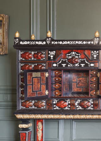 Cabinet 1553636 | National Trust Collections